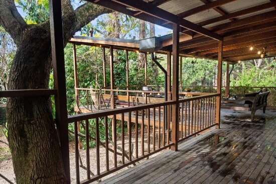 Mavis Kitchen | Wedlockers